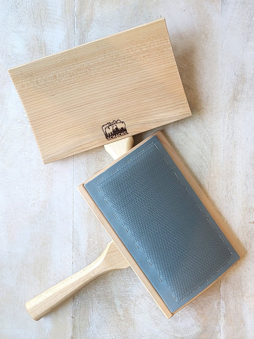 Hand Carders – Les Laines Biscotte Yarns