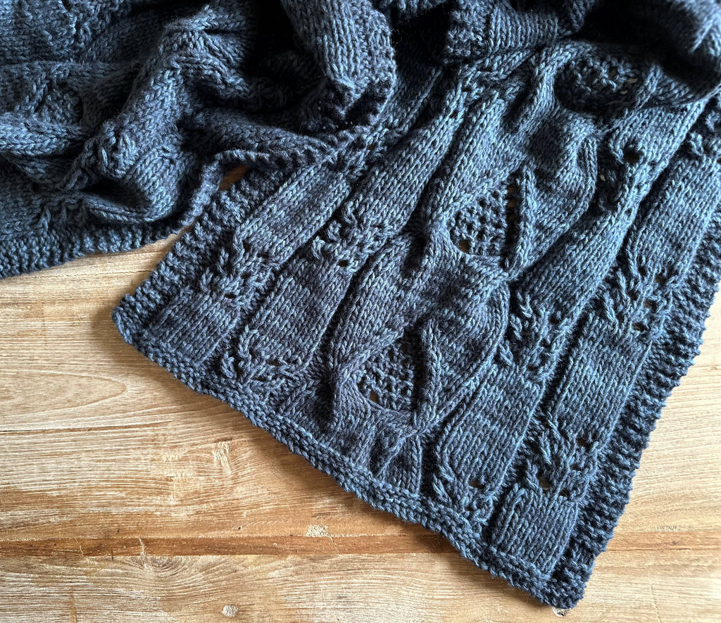 Mina Wrap | Knitting Pattern and Optional Kits – Les Laines Biscotte Yarns