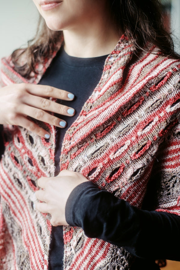 Canadian online yarn store and Quebec local yarn stores – Les Laines ...