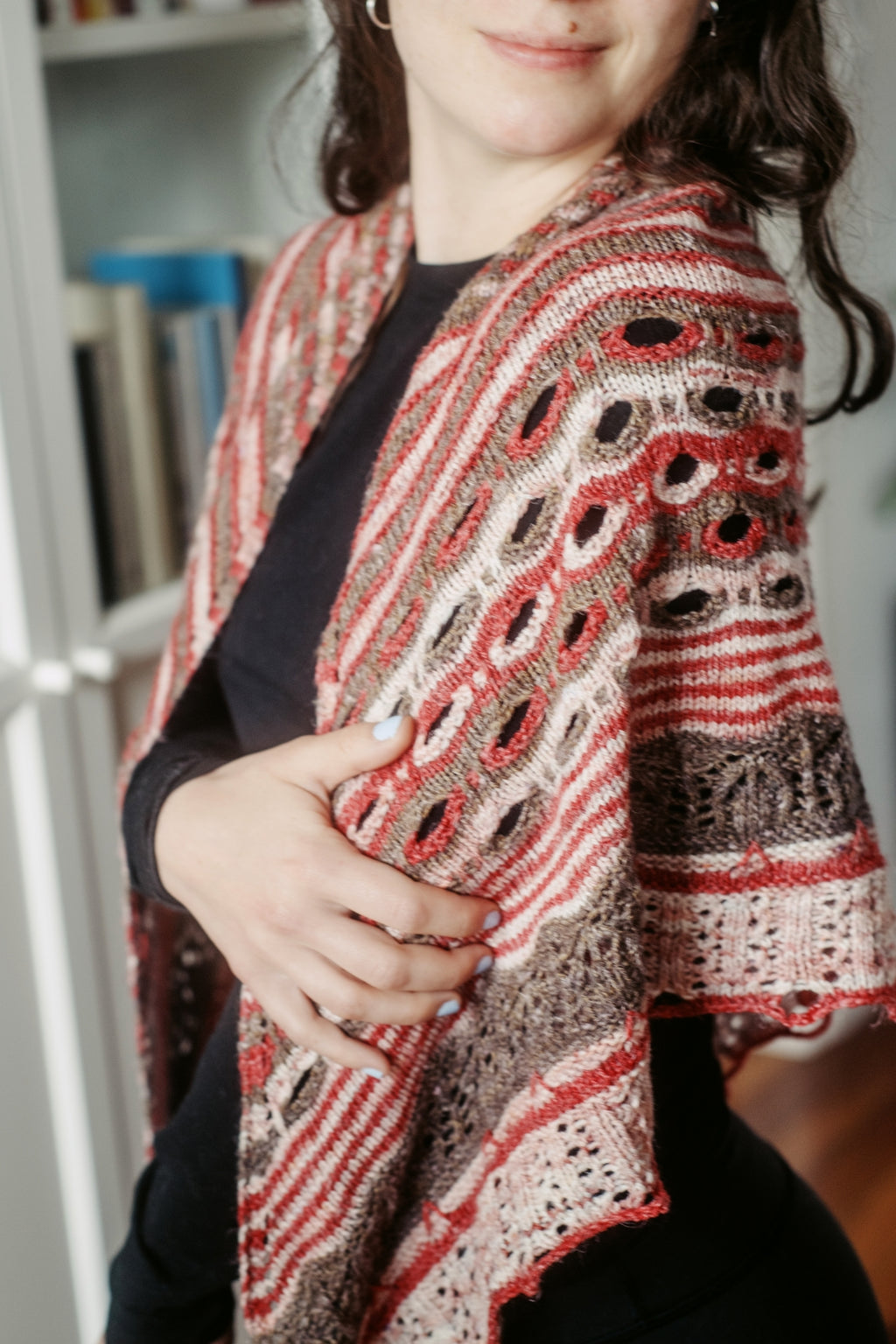 Neapolitan Shawl | Knitting Pattern and Optional Kits – Les Laines ...