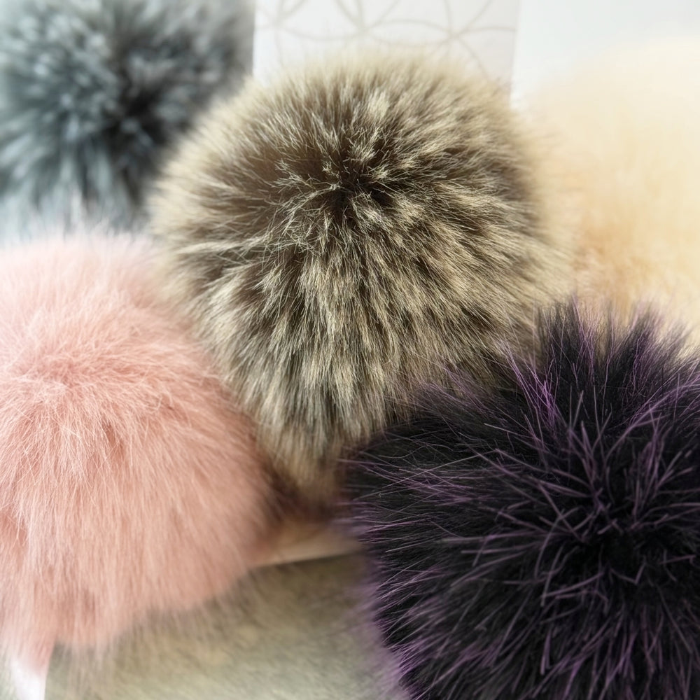 IkigaiFiber Faux Fur Pom Poms – Les Laines Biscotte Yarns