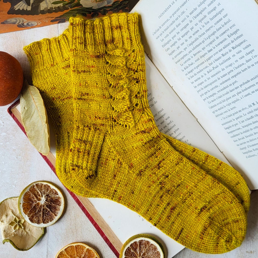 Sun Rise and Shine Socks | Knitting Pattern and Optional Kit – Les ...