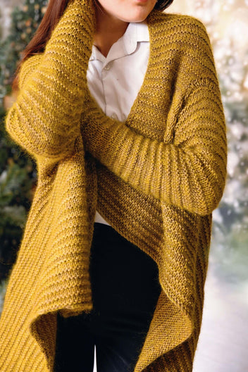 Silva asymmetrical cardigan - Knitting pattern – Les Laines Biscotte Yarns