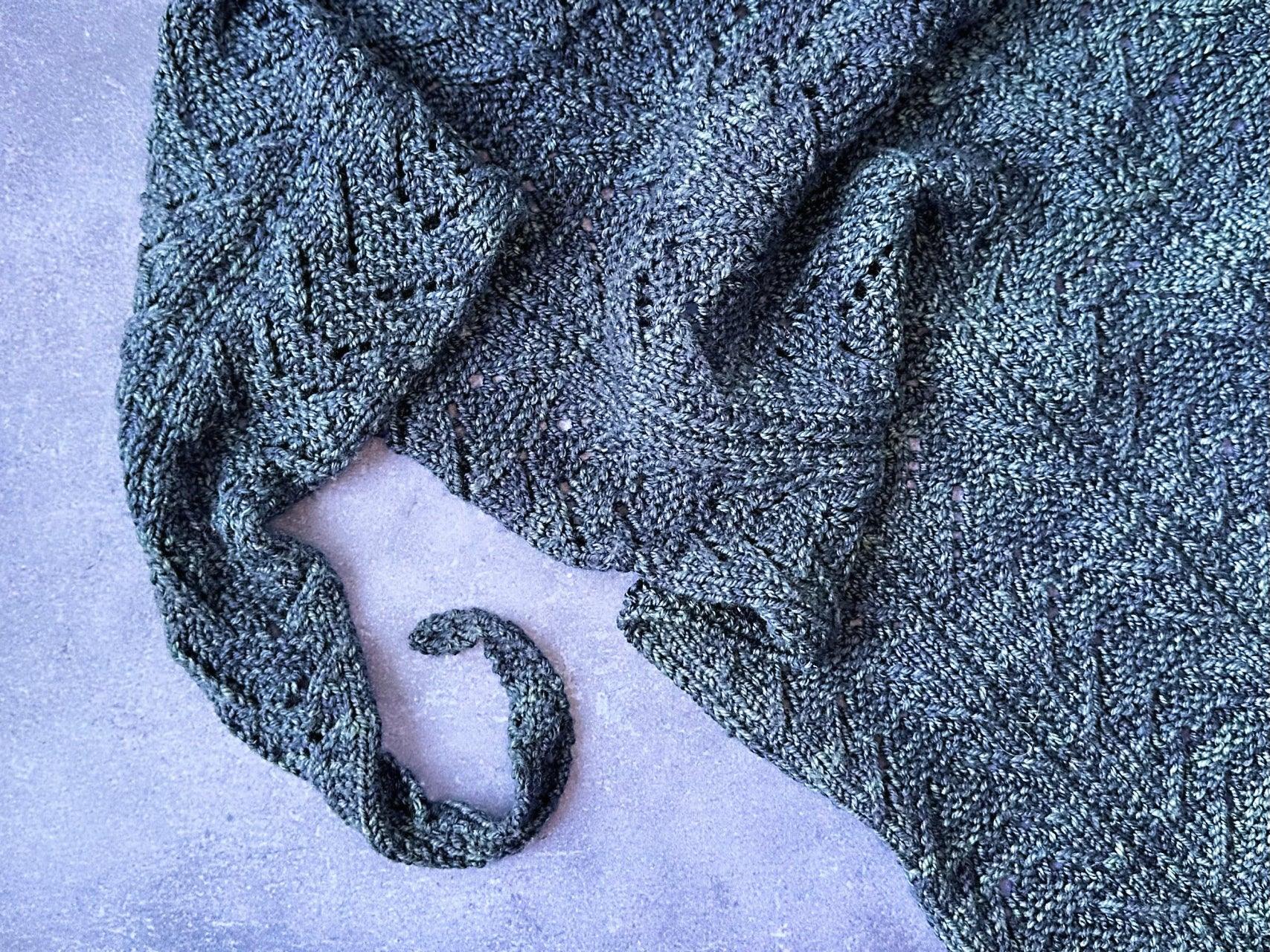 Thistle Bud Shawl - KNITTING PATTERN